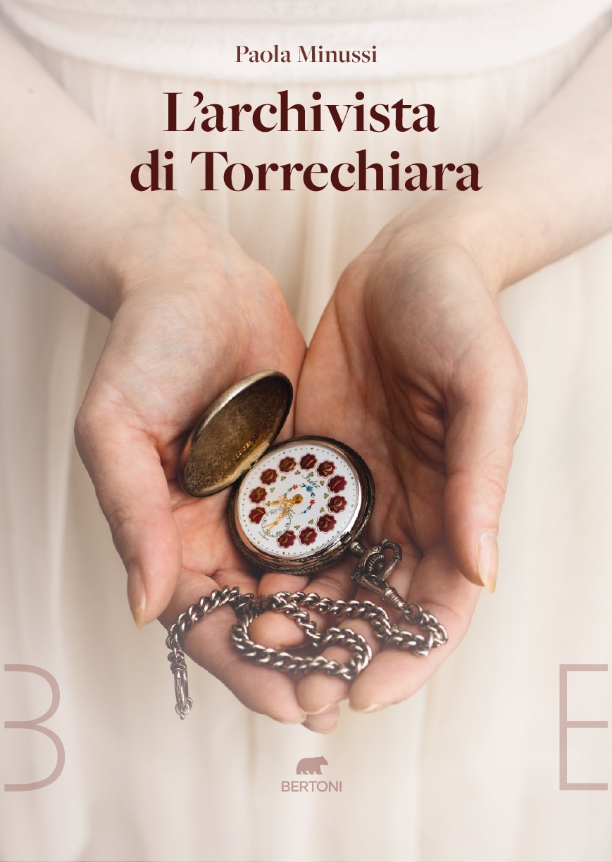 La scrittrice comasca Paola Minussi di nuovo in libreria